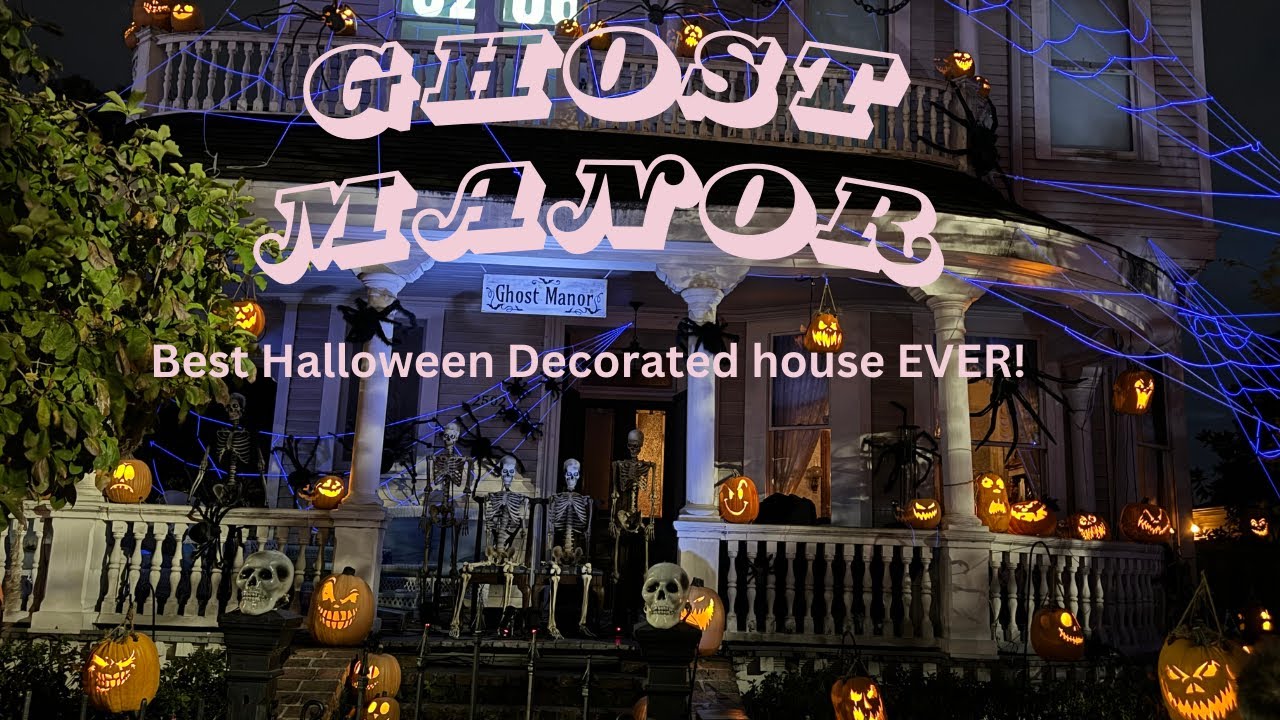 The Best Halloween Decorated House EVER l Ghost Manor in New Orleans ...