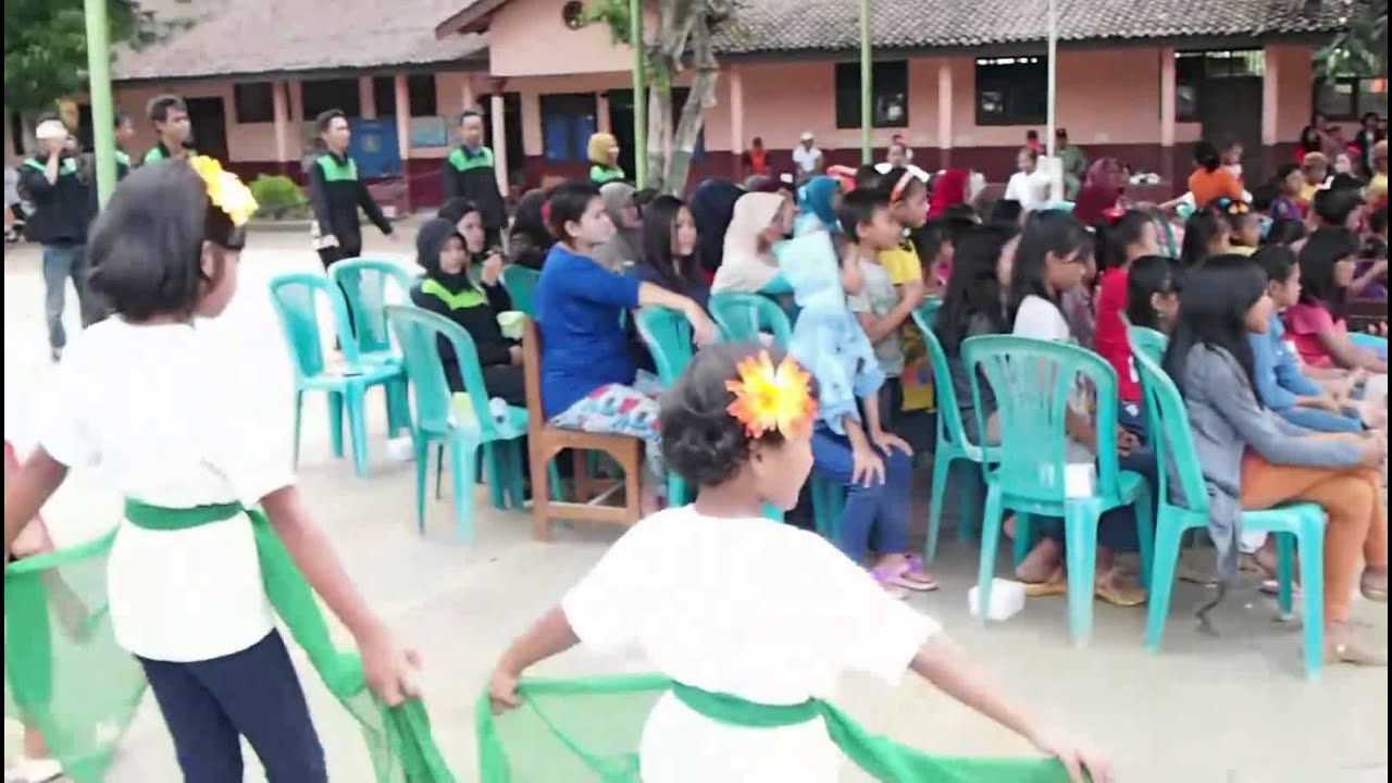 video tari denok putri putri Wonolopo - YouTube