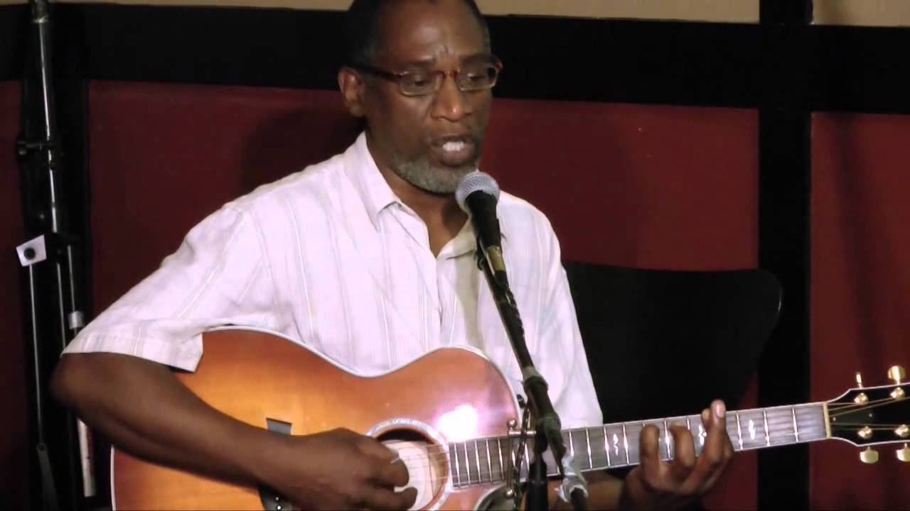 Larrie Noble -- Make A Smile - YouTube