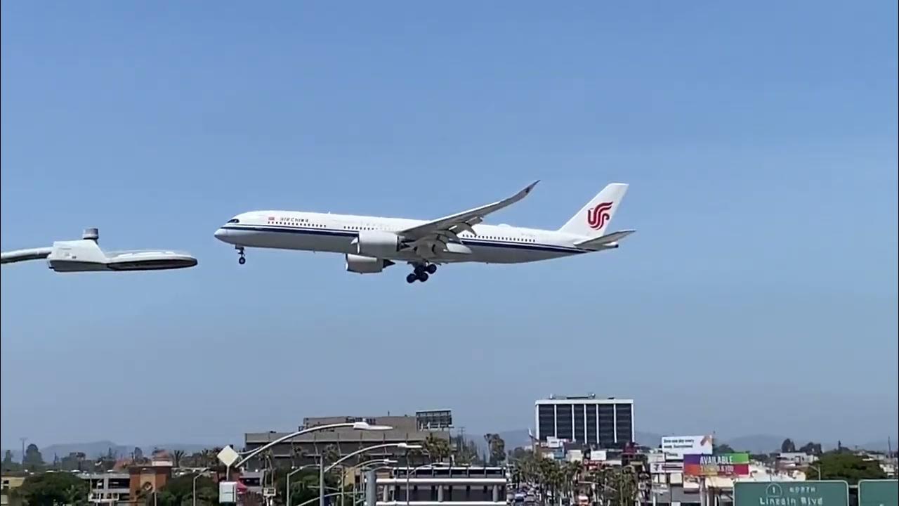 Air China Airbus A350-900 landing at Los Angeles International Airport ...