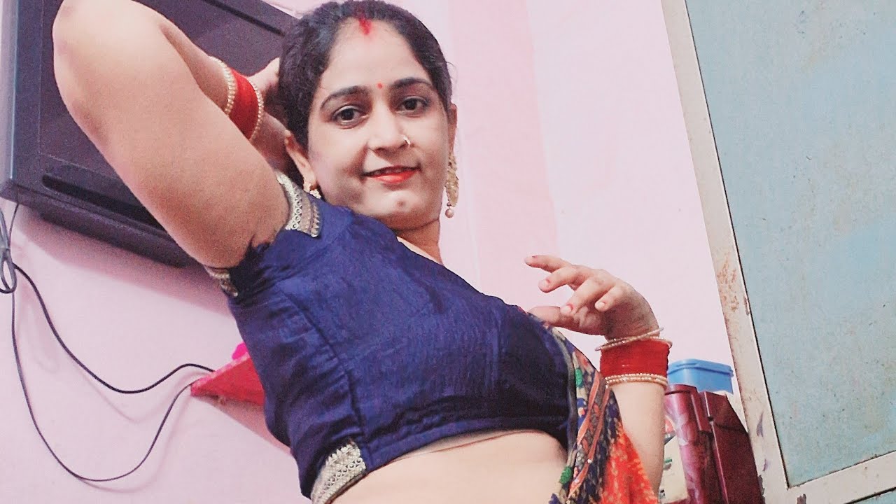 anshika actor is live - YouTube