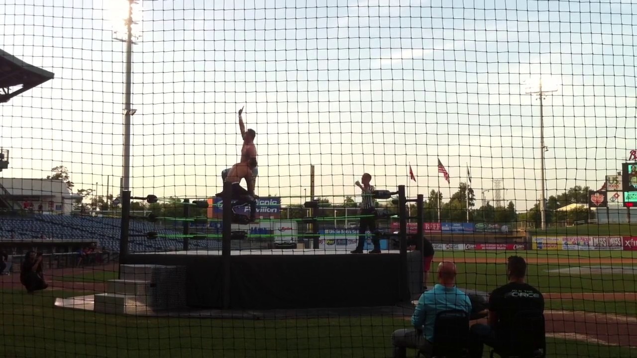 Sonjay Dutt vs. Jimmy Rave - Global Force Wrestling - YouTube