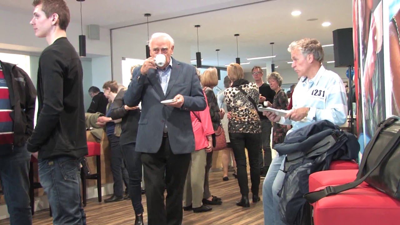 opening Alexander hof - YouTube