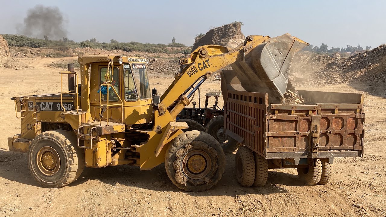 Heavy Equipment Rock Loading | Caterpillar Loader & Dumper Trucks # ...