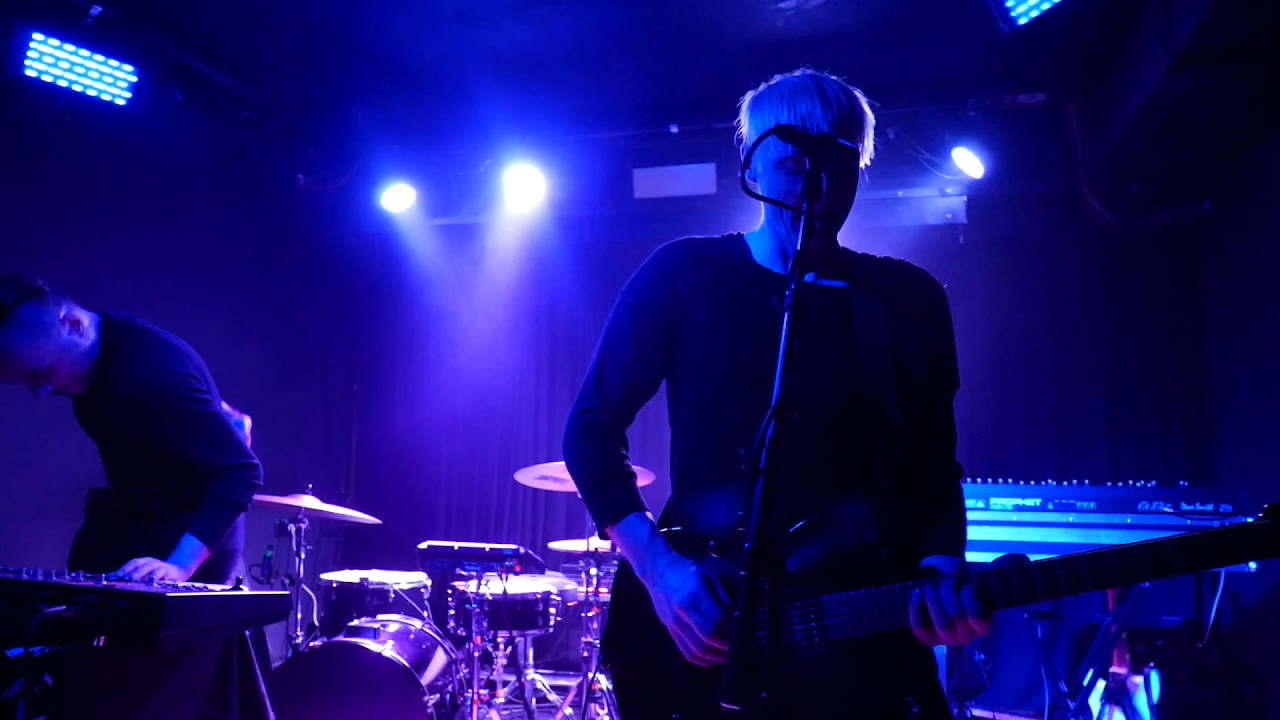 Traitrs - Youth Cults - YouTube