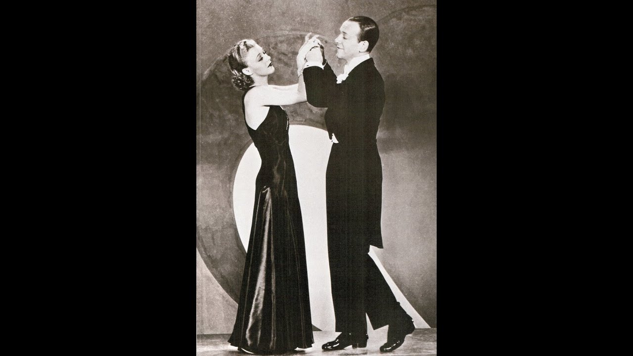 (''Roberta'' theme song) Smoke gets in your eyes - Ginger Rogers, Fred ...