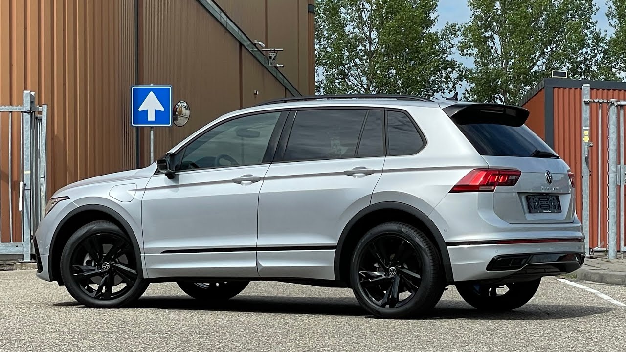 Volkswagen NEW Tiguan R-Line Black Style 2022 in 4K Silver 19 inch ...