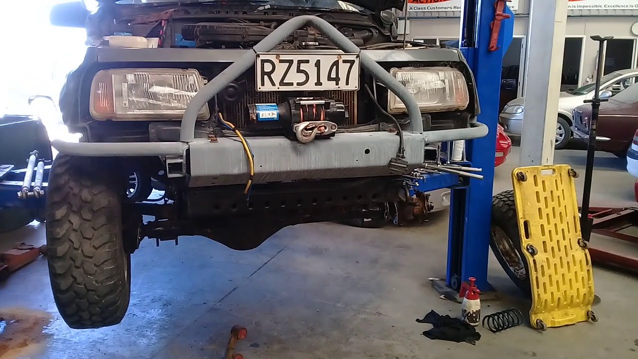 Suzuki Vitara live axle conversion #7 - YouTube