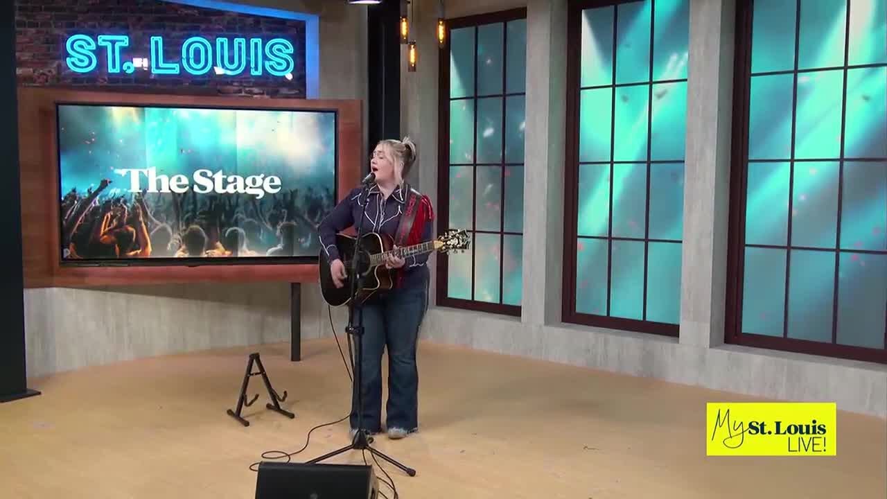 Ruby Leigh chasing her dreams on stage - YouTube