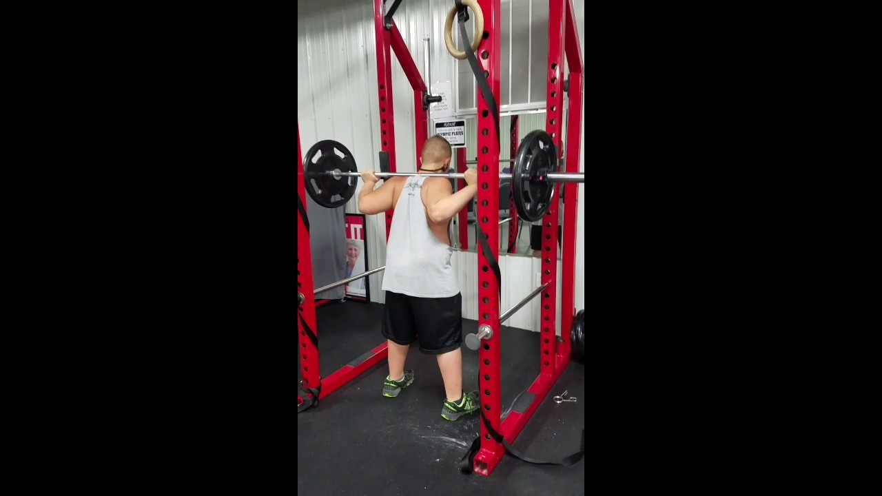 Jaiden King 12 years old. Lineman training for football. - YouTube