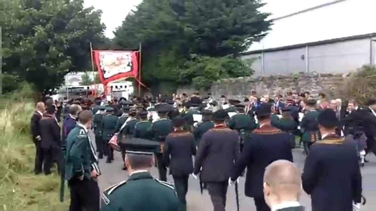 Armagh Old Boys & Killylea Silver Band (2012 Black Saturday) - YouTube