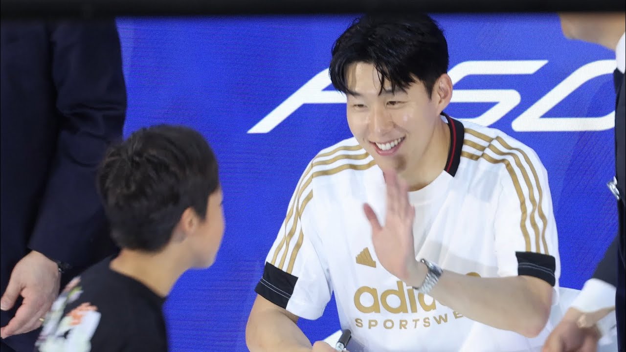 꼬마팬에게 더욱 스윗한 손흥민 (팬사인회) SON HEUNG MIN | 아디다스 F50 이벤트 • 240706 - YouTube