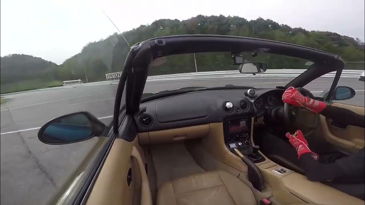 241026 キョウセイ ゼスト ジムカーナ練習会 PM NB8C ロードスター - YouTube