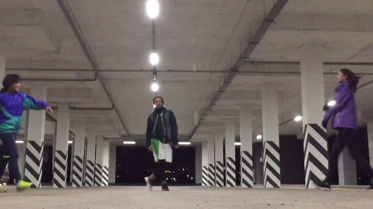 Cutting Shapes / Shuffle Dance - YouTube