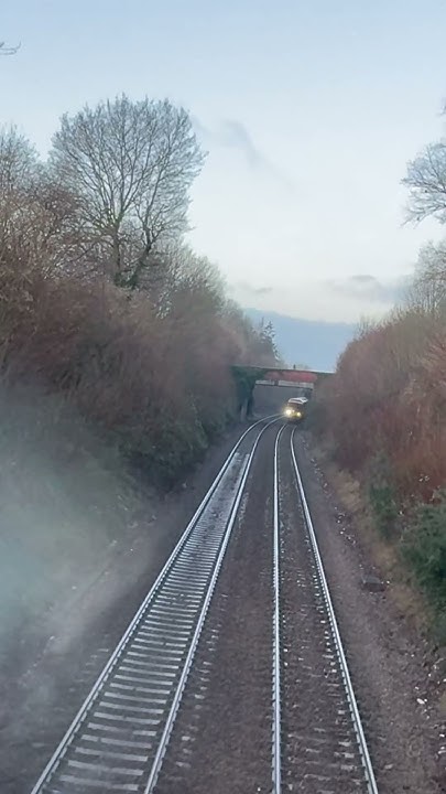 Class 165 at Dorking deepdene - YouTube