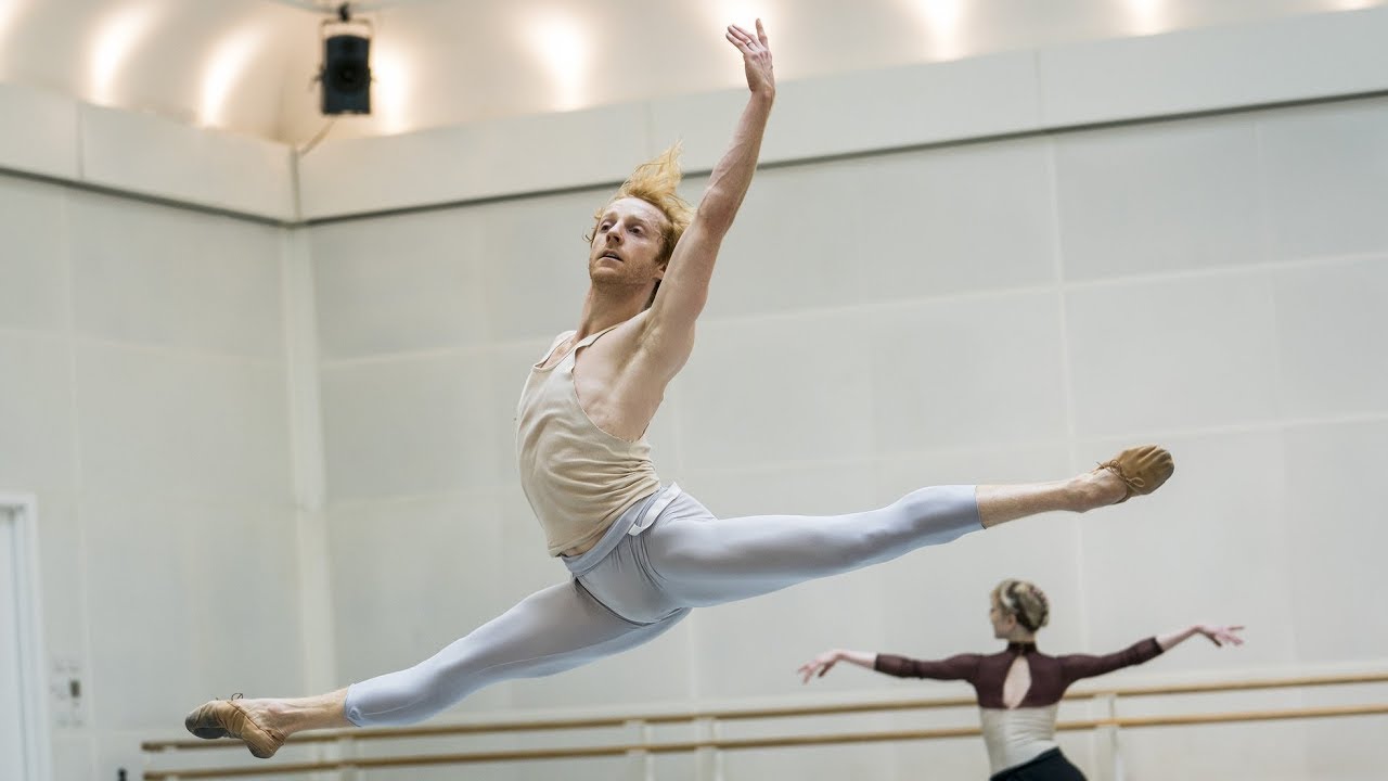 A first glimpse of The Royal Ballet's Illustrated 'Farewell' with Twyla ...