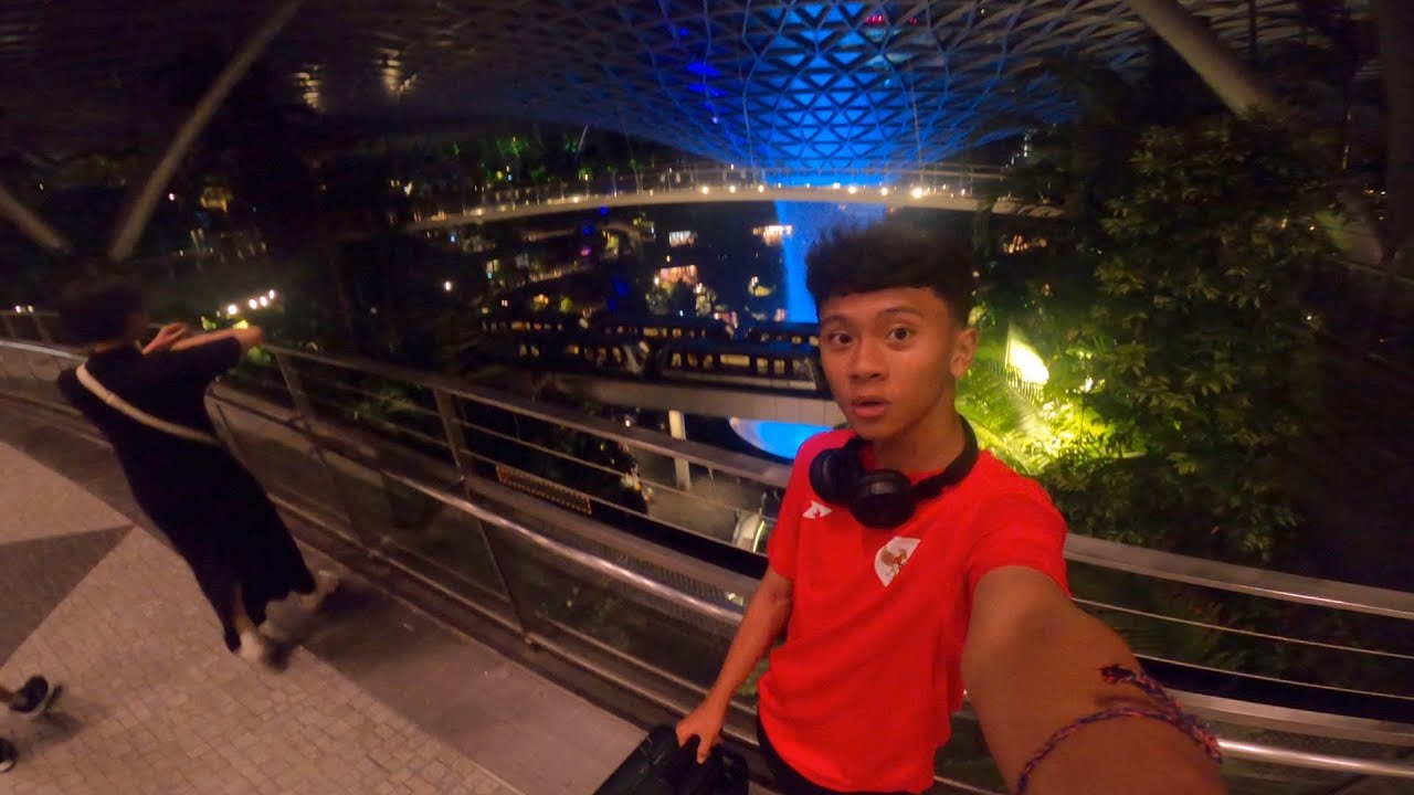 Bali - Singapore - Fukuoka | Singapore Airlines SQ 937 SQ 656 - YouTube