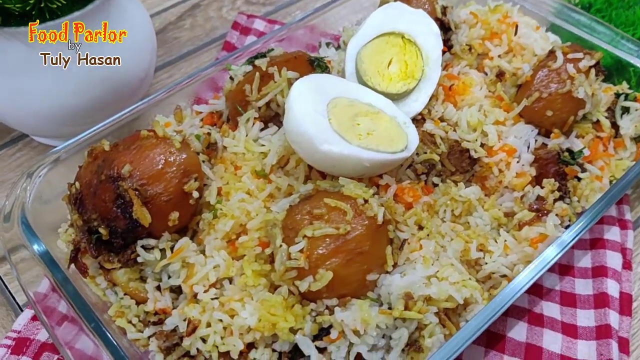 Potato Biriyani || আলুর দম বিরিয়ানি || Alu dum Biriyani || by Tuly ...