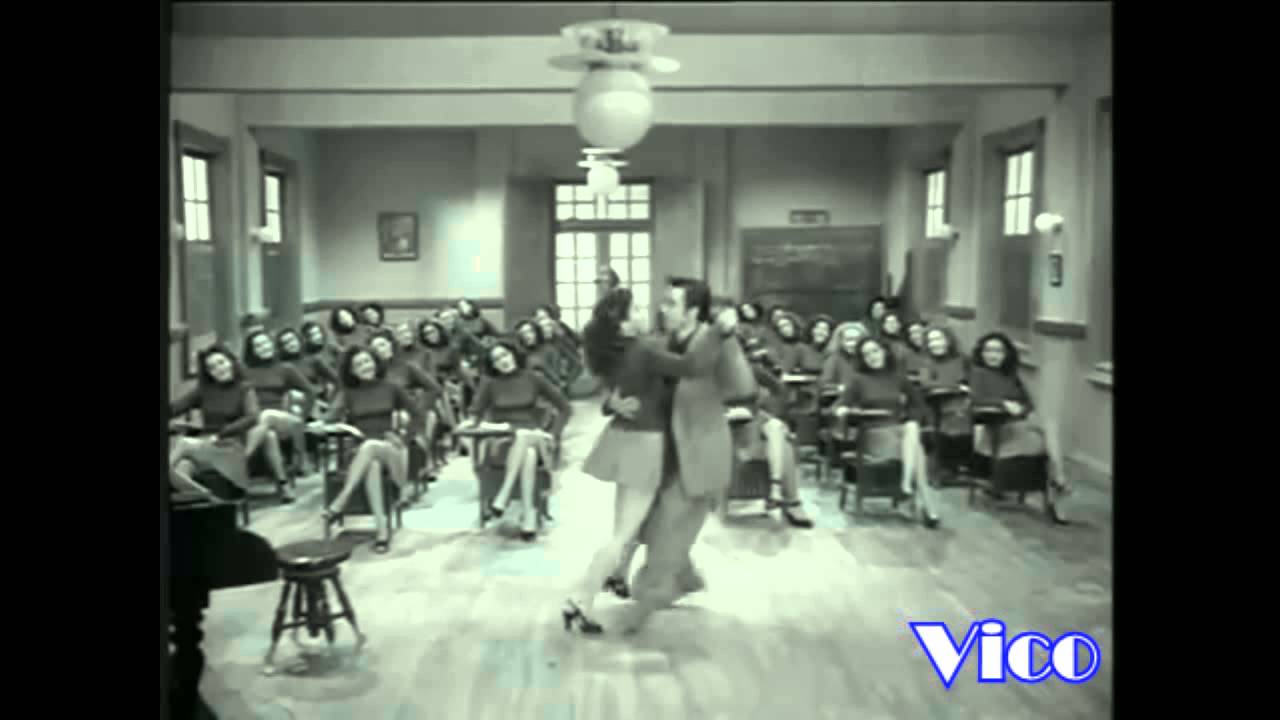 Tin Tan BailandoToca La Flauta. - YouTube