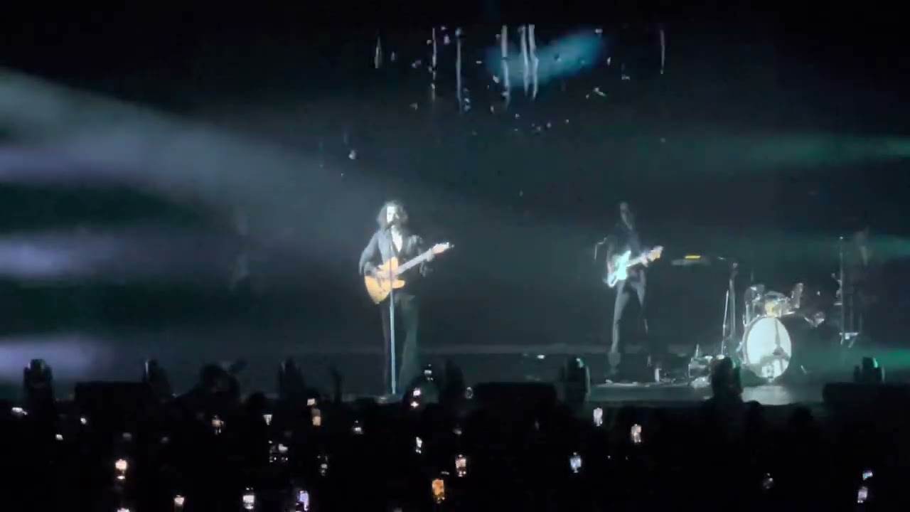 Conan Gray - Comfort Crowd live at O2 Victoria Warehouse Manchester 4th ...