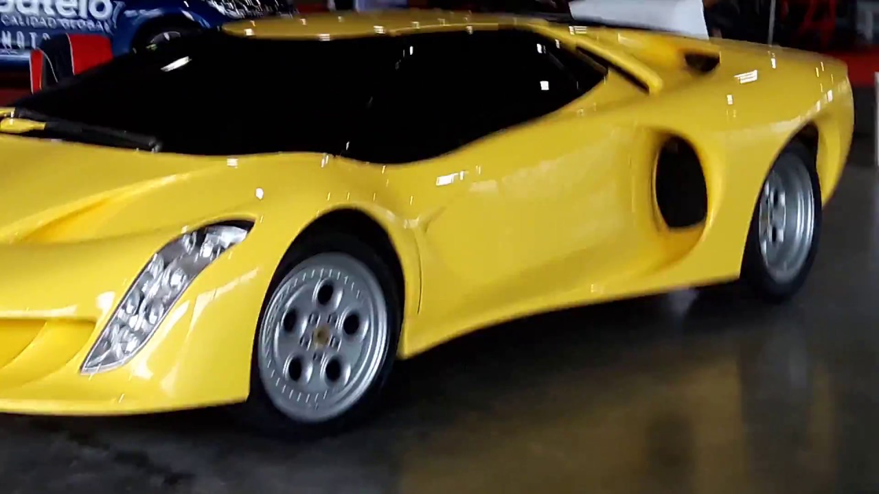 LAMBORGHINI CENTURION - YouTube