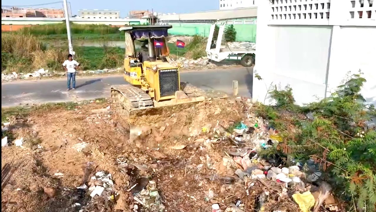 Perfectly Job! Bulldozer clearing Garbage, Dump Truck & Dozer pushing ...