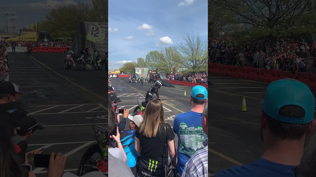 Supercross 2019 FanFest - YouTube
