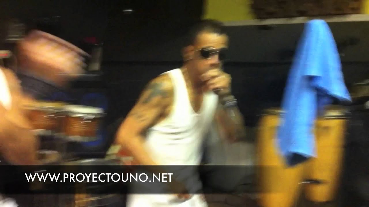 Proyecto Uno ensayo! Aug 2011 - YouTube