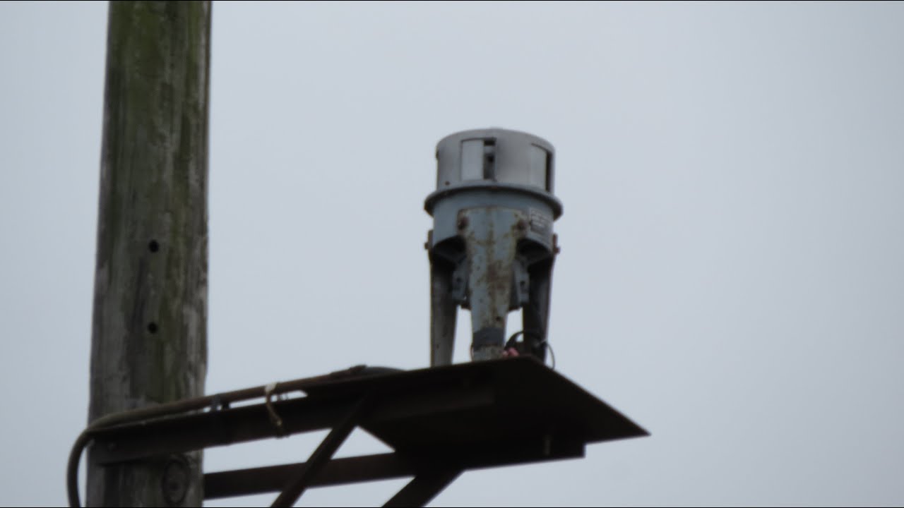 Housing-less Federal Signal Model 2 Siren Tour - West Seneca, NY - YouTube