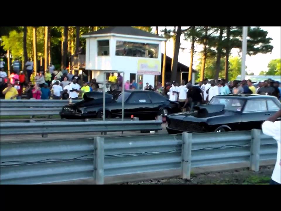 Drag Racing (Grim Reaper vs Squeak) - YouTube