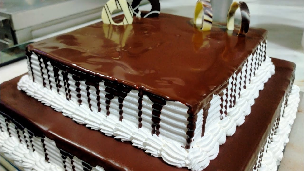 How To Decorate 2 LAYER Chocolate Vanilla CAKE(Two Layer Cake) - YouTube