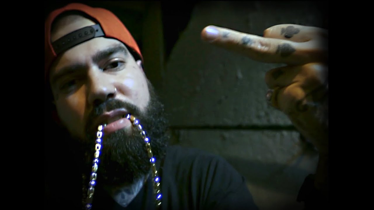 Le Chum | Tu Joues À Ca | (Prod. Le Chum) | (2016) - YouTube