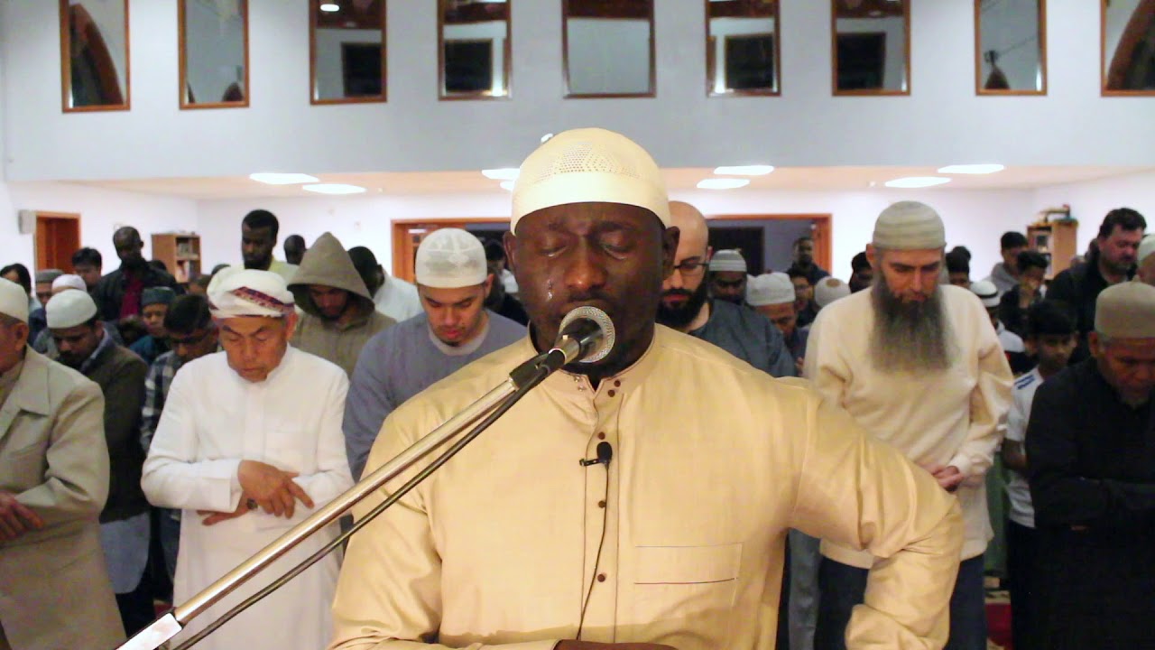 2018 AMAZING EMOTIONAL - Quran Completion - Khatm Dua'a - Sheikh Omar ...