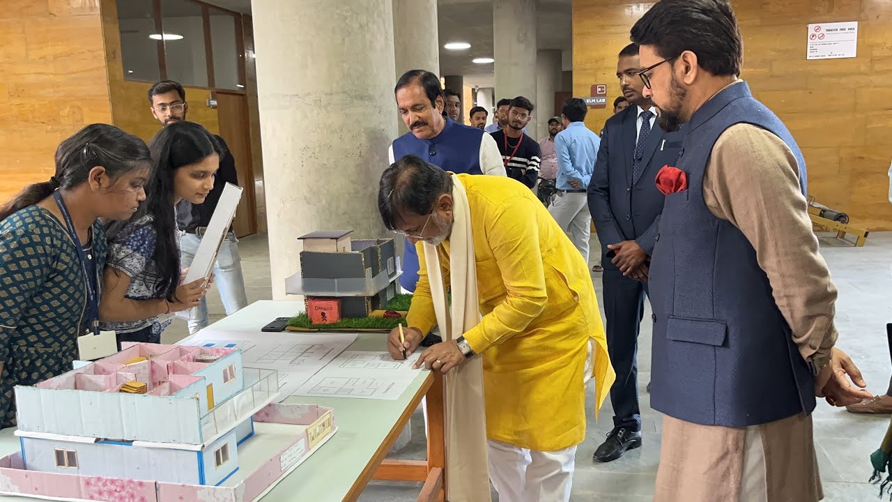 Diu ma Administrator & Minister Sir a Education Hub ni kari visit. # ...
