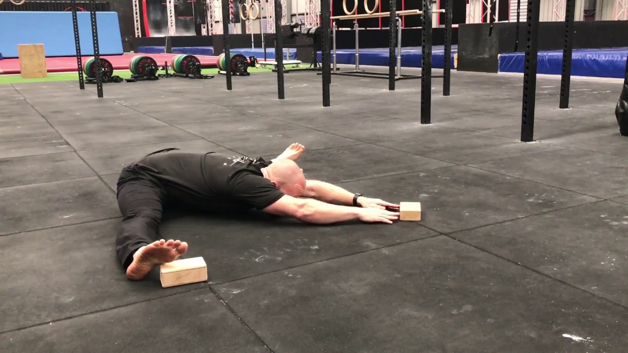 Straddle Pancake Mobility Drill - YouTube