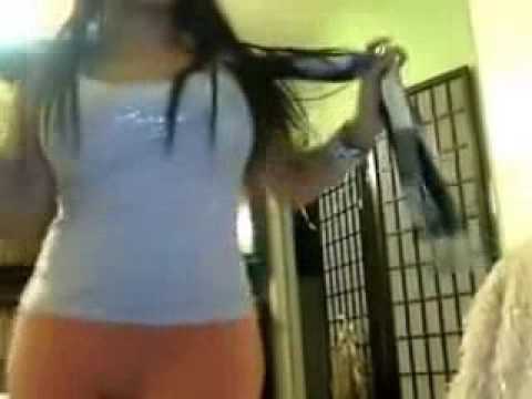 Hot iranian girl twerking with big booty