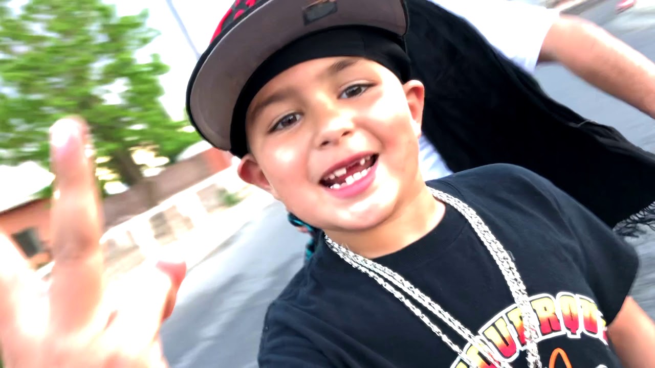 ''1,2,3"(OFFICIAL MUSIC VIDEO) KING DUKE Ft.LIL KING DUKE - YouTube