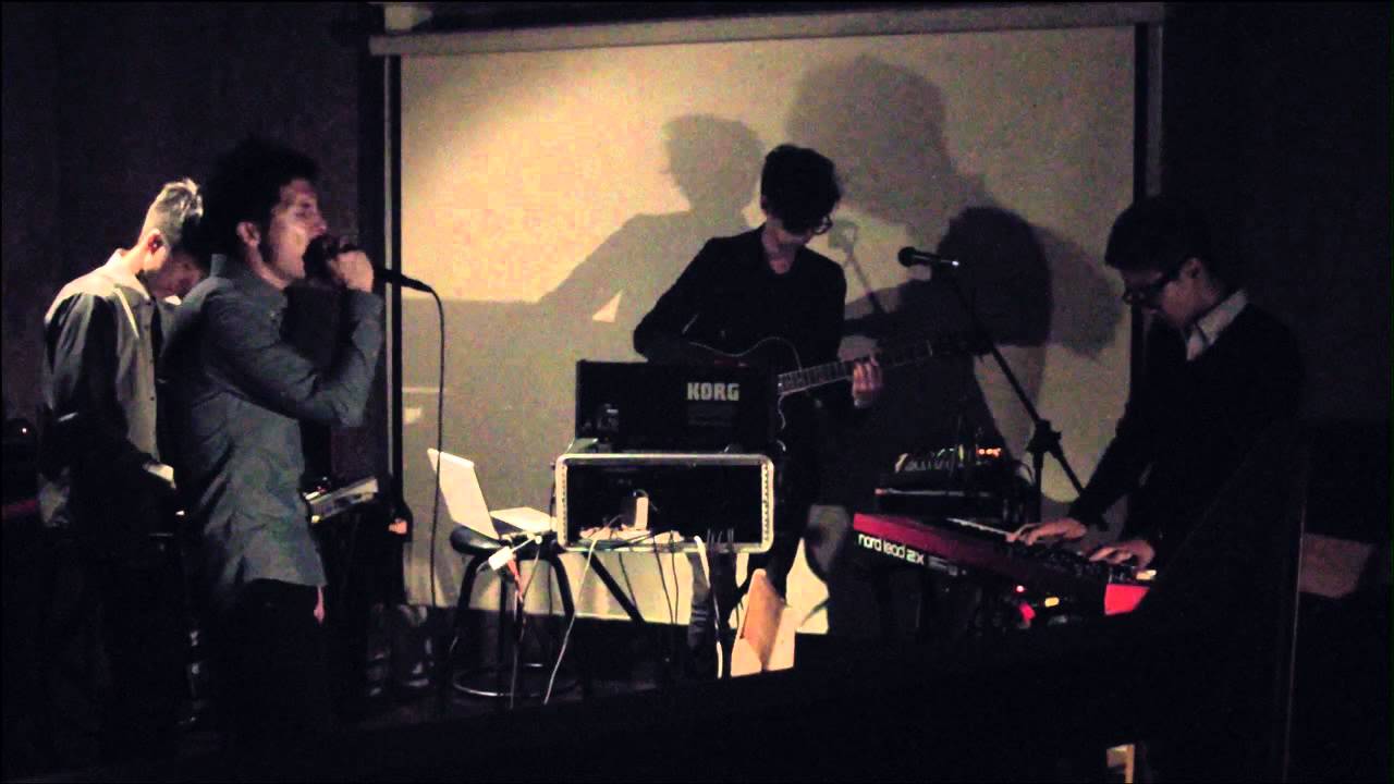 Rocket Diary _ She Makes Me Cry (2012.05.06, Live) - YouTube