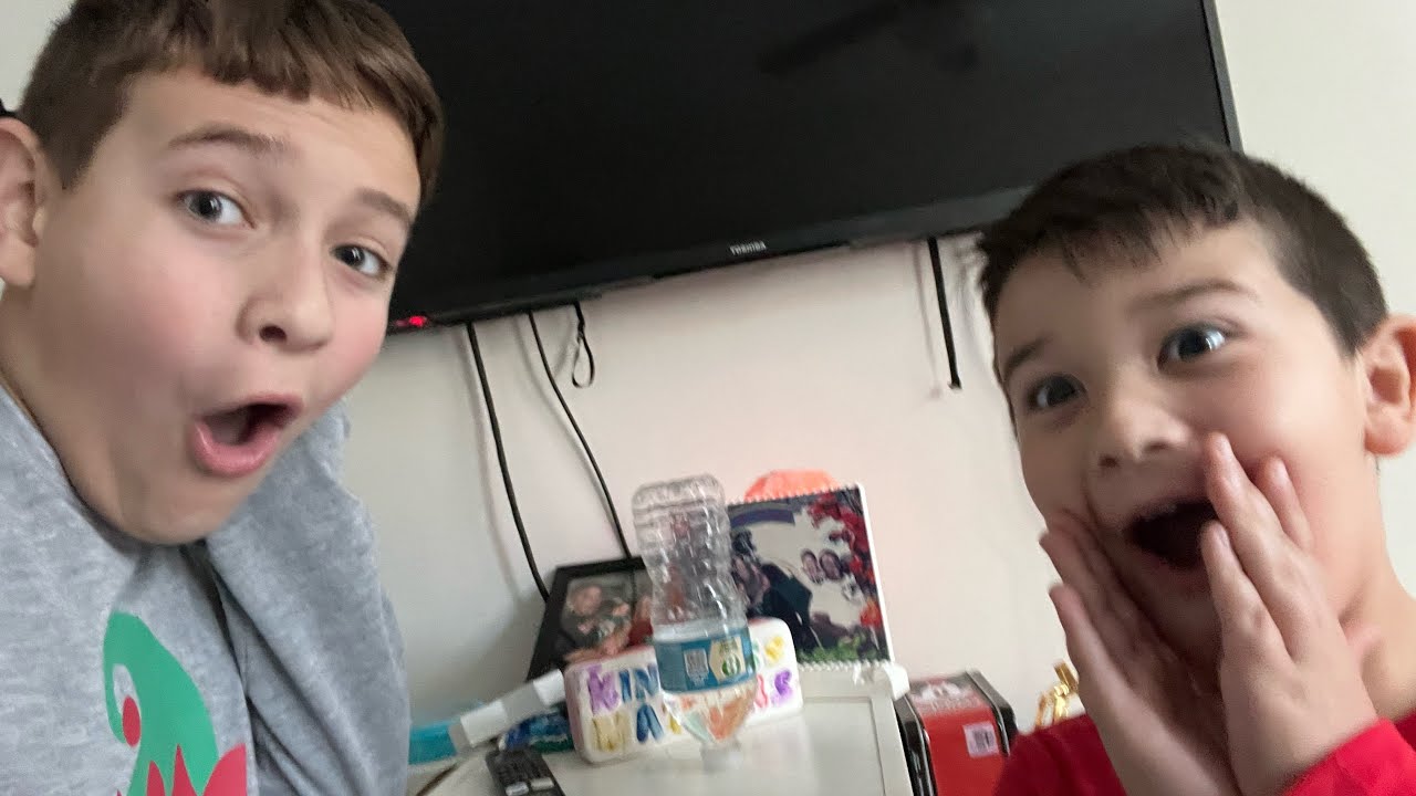 Bottle flip challenge - YouTube