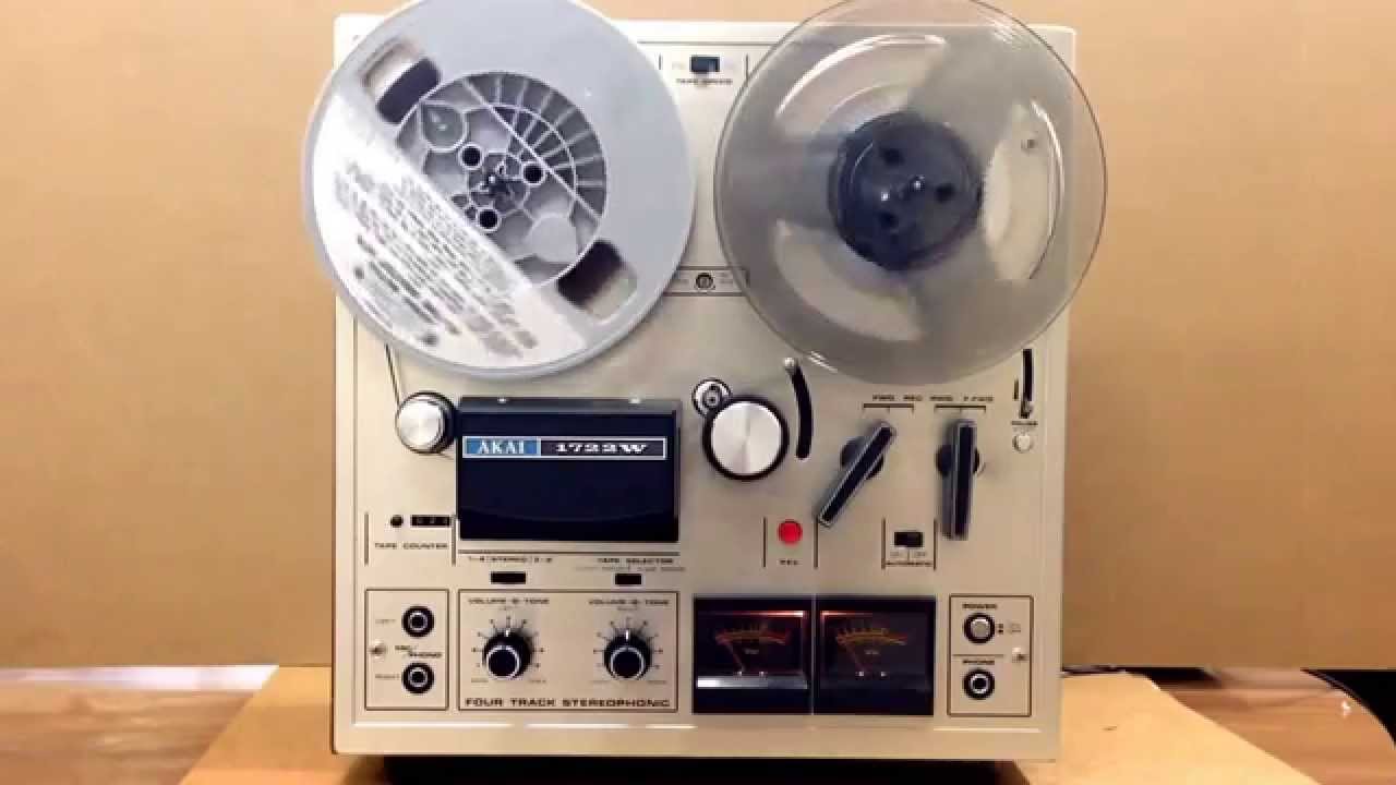 AKAI 1722W HD - YouTube