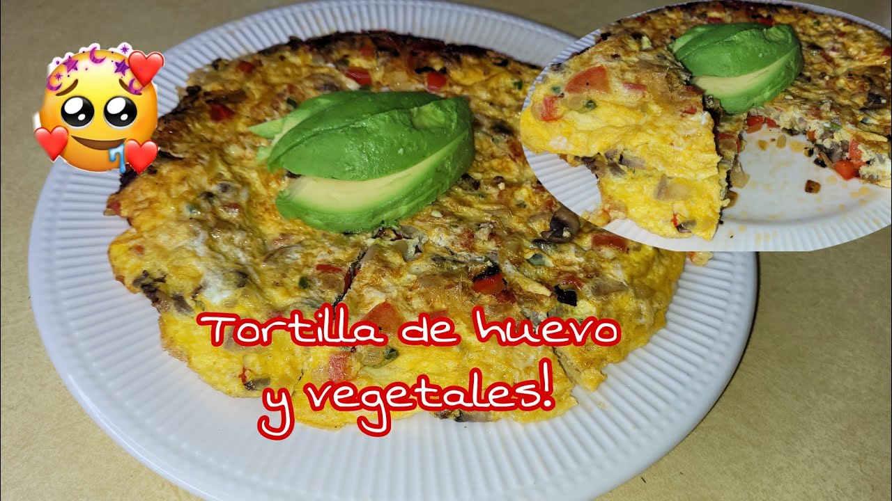 Tortilla de huevo y vegetales!! #omelette #huevos #vegetales - YouTube