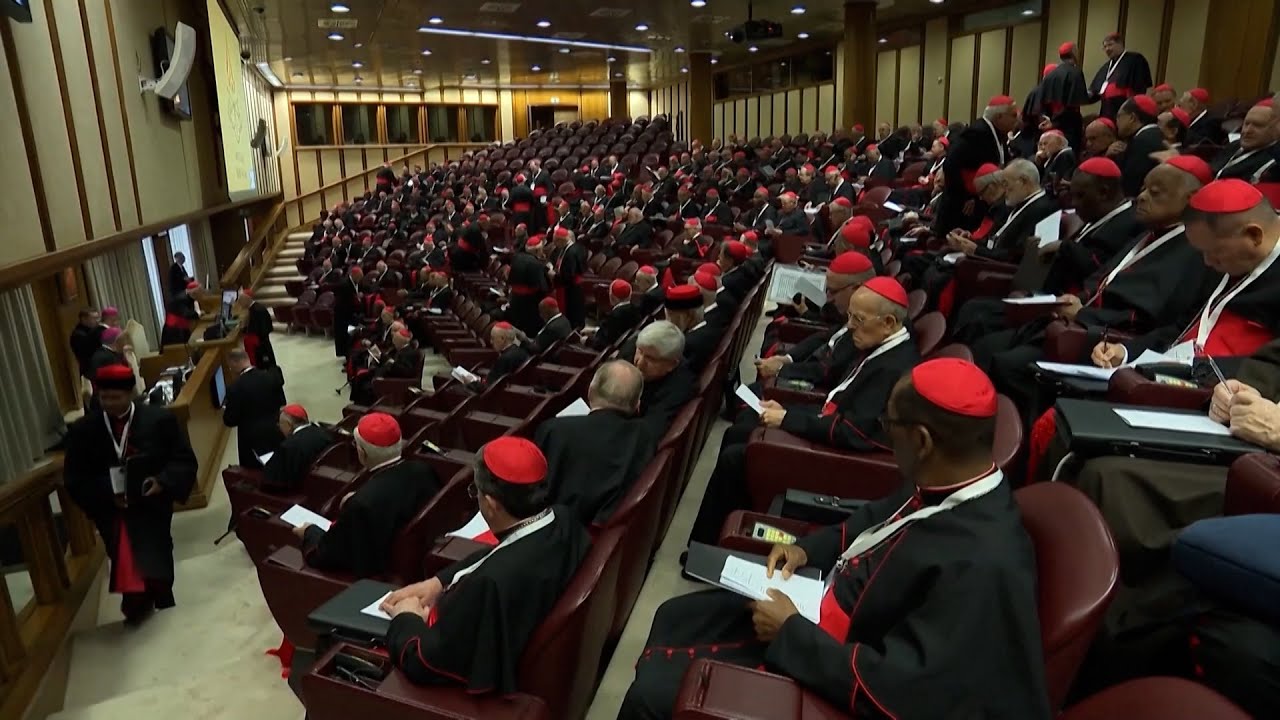 Conclave define novo líder da Igreja Católica - YouTube