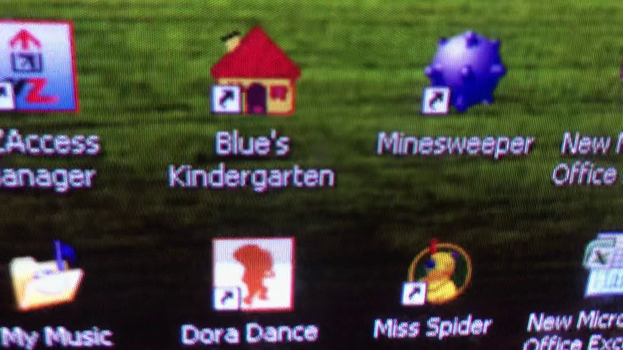 Windows XP vs. Windows ME - YouTube