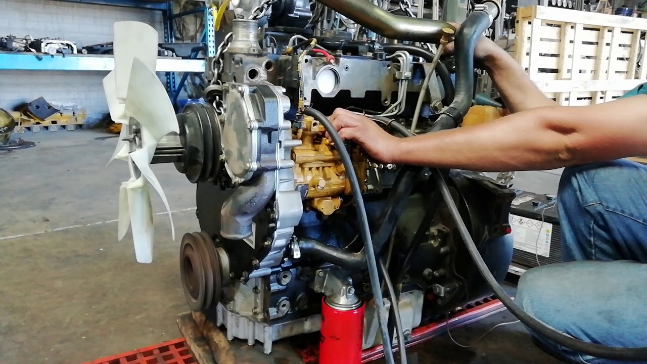 MOTOR CATERPILLAR 3054C - YouTube