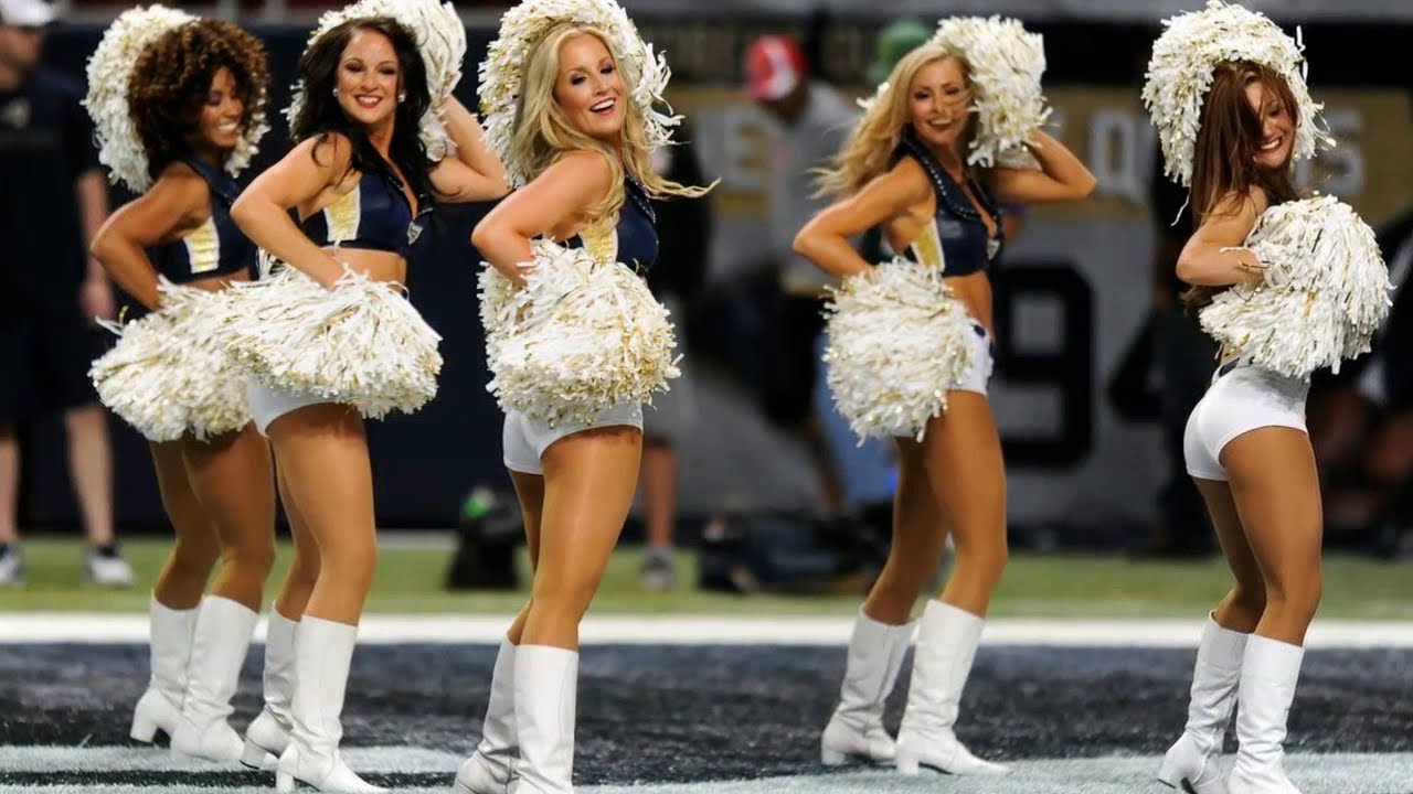 Slideshow featuring various cheerleaders wearing pantyhose and boots ...