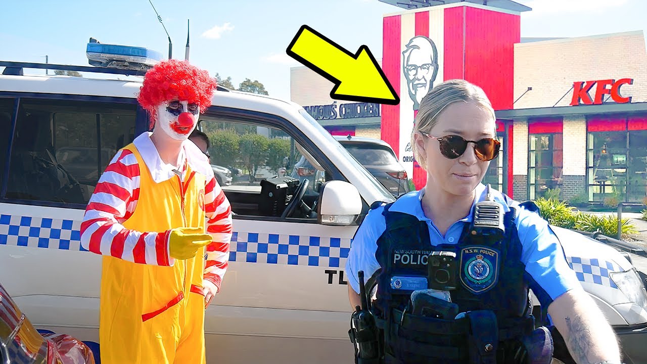 Ronald McDonald Works At KFC (Cops Called) - YouTube