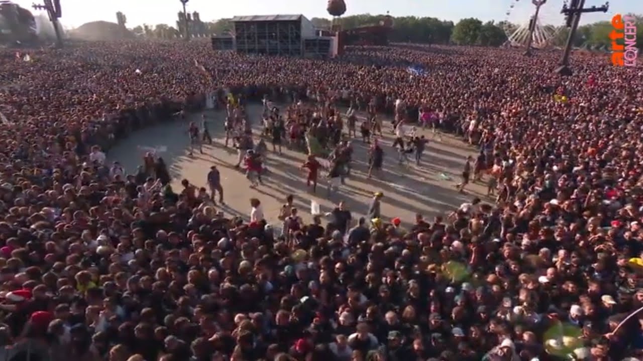 Muro Da Morte Mosh Pit Bmth