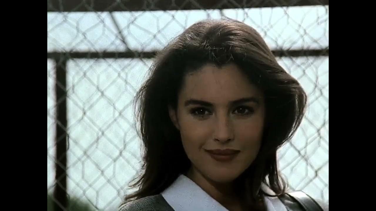 Monica Bellucci - In the still of the night | La Riffa/The Raffle (1991) - YouTube