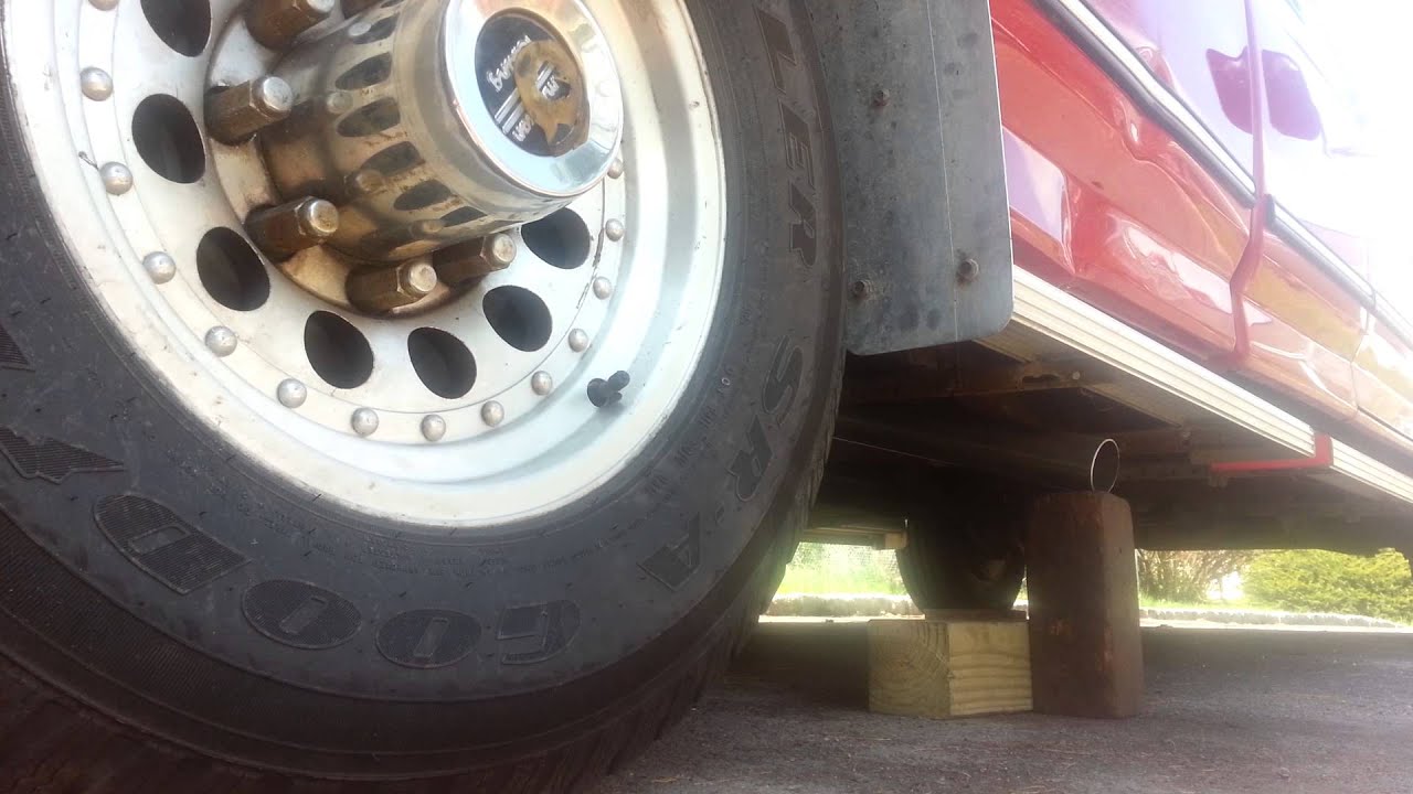 Ford F250 7.3 idi turbo exhaust no muffler - YouTube