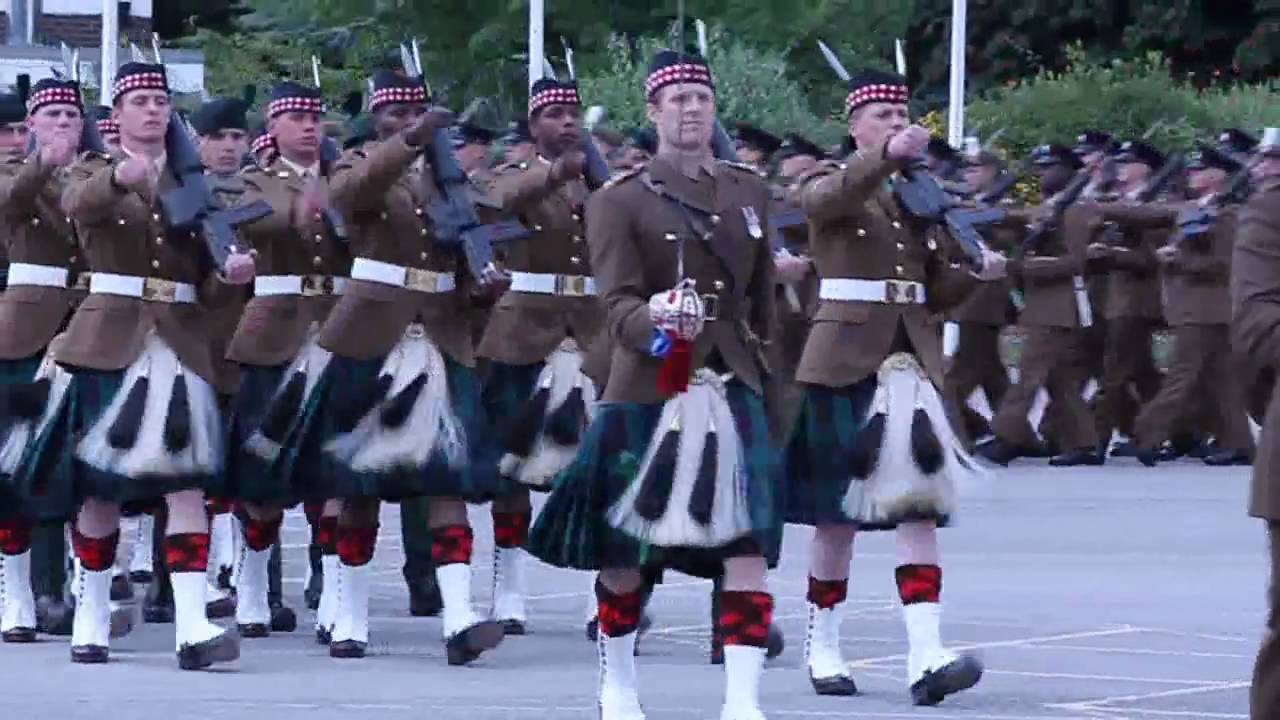 ITC Catterick 23-7-10 Passing out Shaun Magee - YouTube
